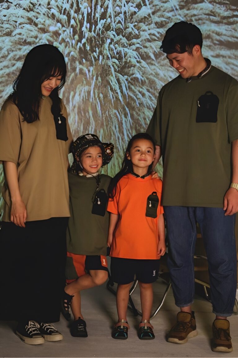 【最新版】親子ペアルックに人気ブランドおすすめ10選！赤ちゃん・スポーツなど目的別お揃いブランドも紹介 - Koimana