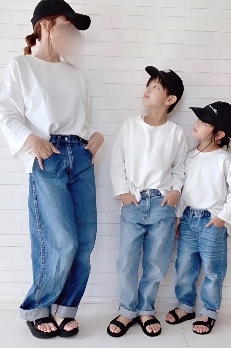 【最新版】親子ペアルックに人気ブランドおすすめ10選！赤ちゃん・スポーツなど目的別お揃いブランドも紹介 - Koimana